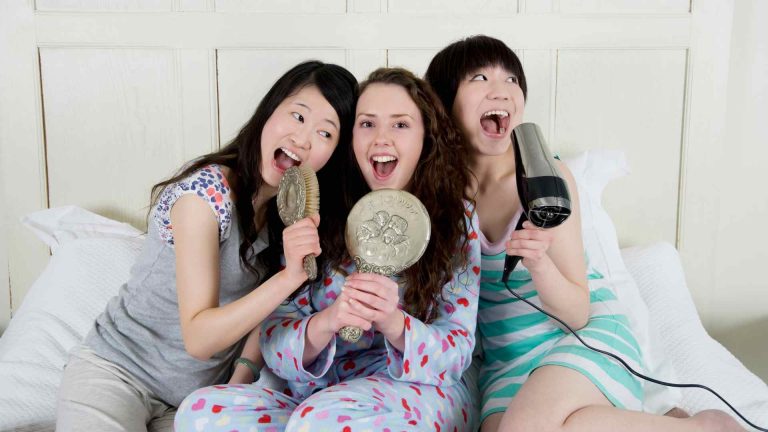 415 Trio Group Names For Friends of 3