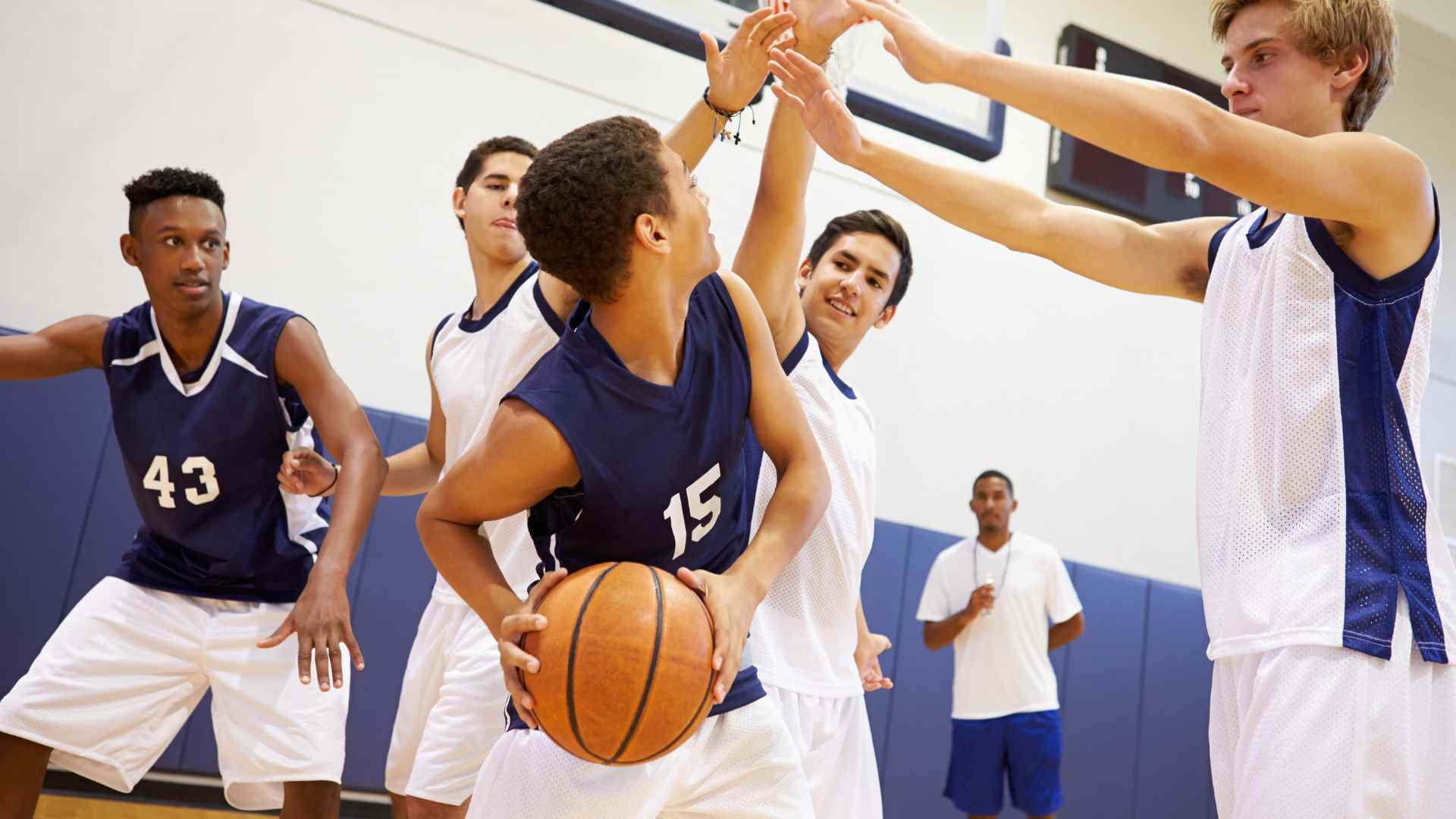 355 Best Basketball Team Names To Try!