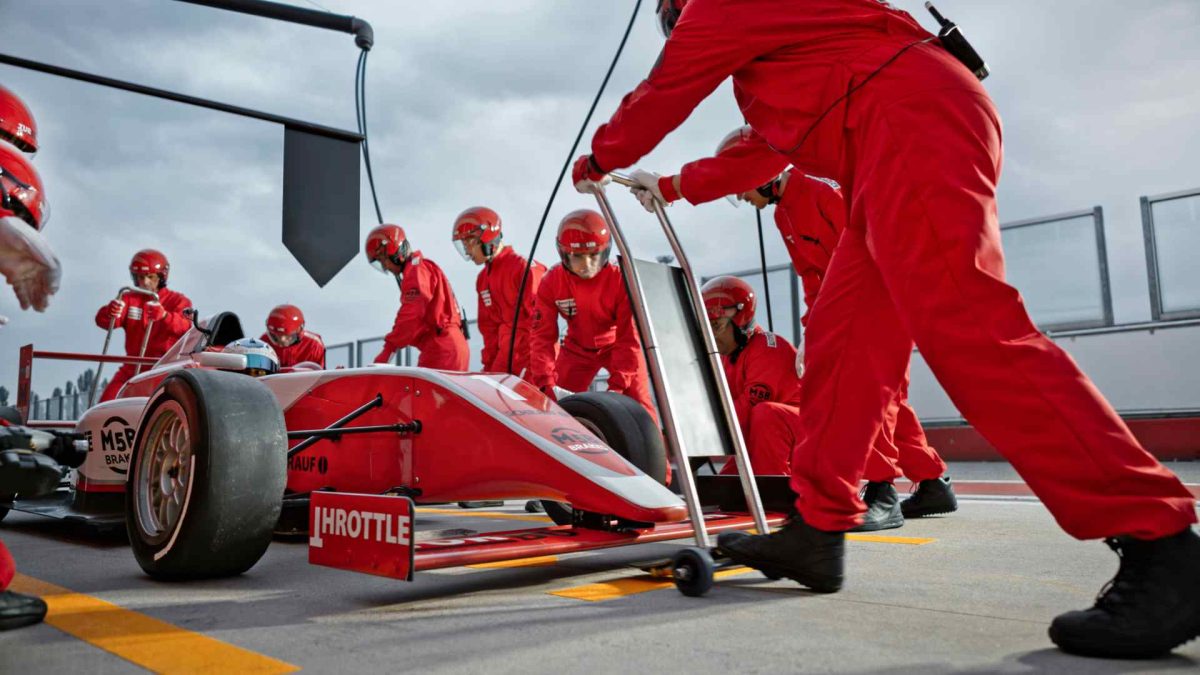 295 Inspired Car Crew Names!