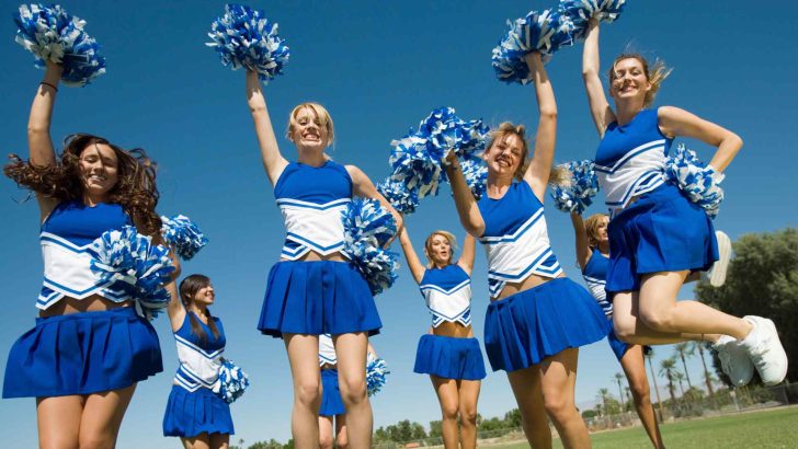 325 Fun Cheerleading Club Names!