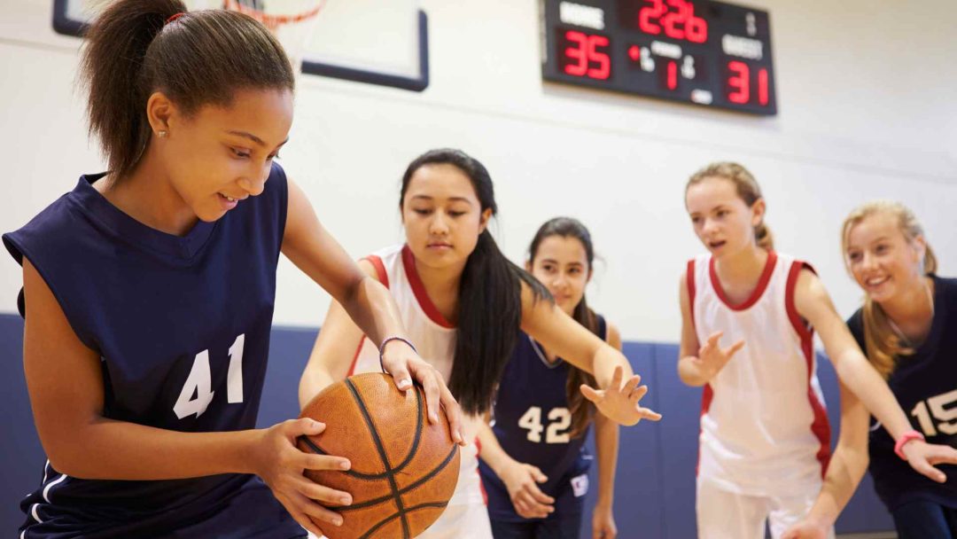 415 Funny Basketball Team Names!