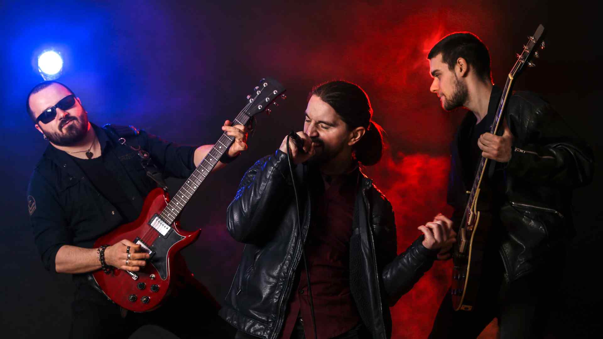 315 Catchy Band and Music Group Names