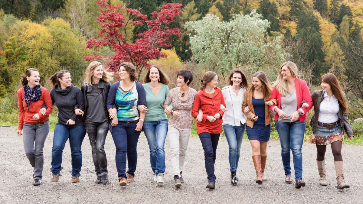 345 Powerful Team Names For Everyone